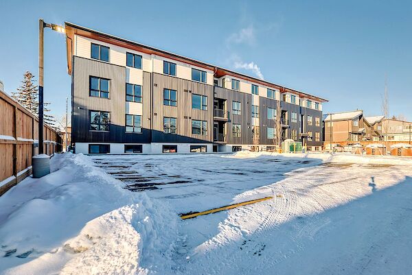 Calgary Pet Friendly Apartment For Rent | Bowness | 1 and 2 Bedroom ...