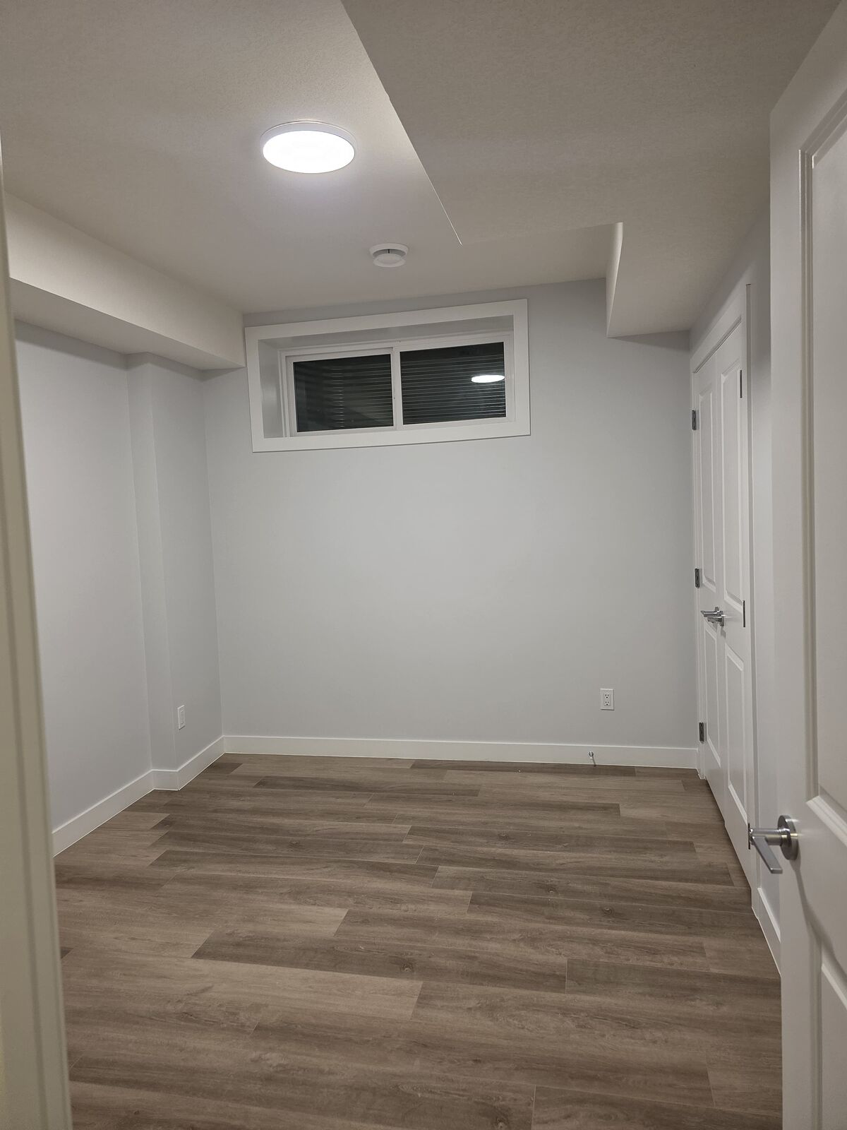 Calgary Pet Friendly Basement For Rent | Belmont | Brand new basement ...